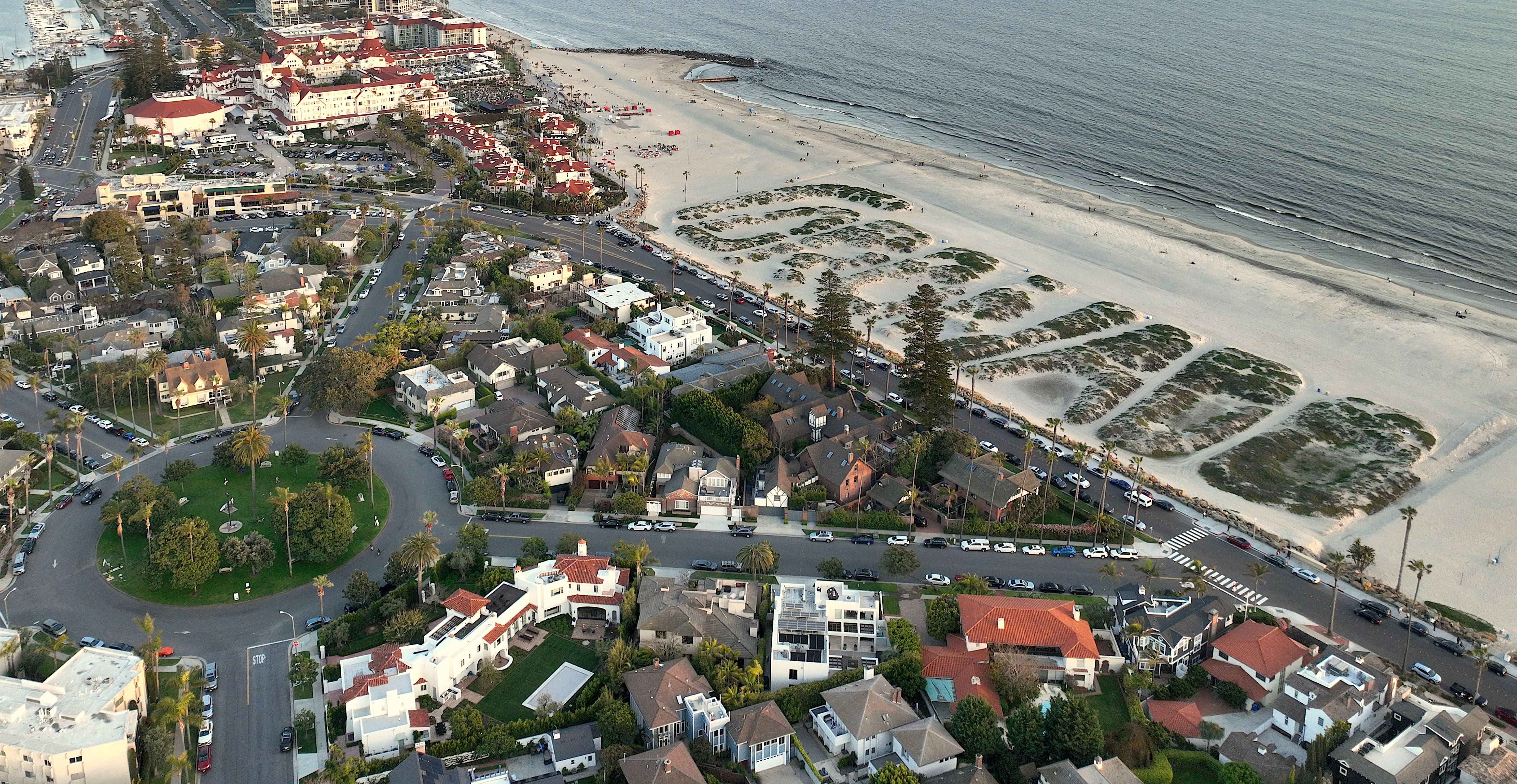 Coronado Island Travel Photos | Photo Gallery